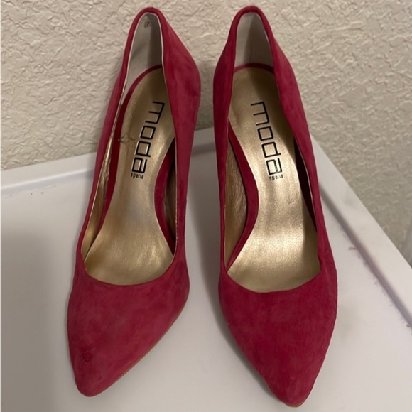 Moda Spana | Shoes | Suede Heels | Poshmark